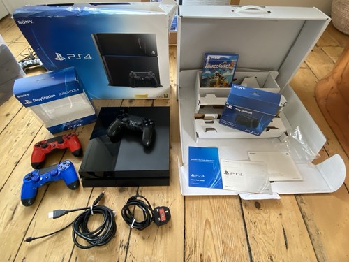 Launch Day 500GB PS4 Boxed, 3 Controllers, Cables, Charging Dock, 1 ...