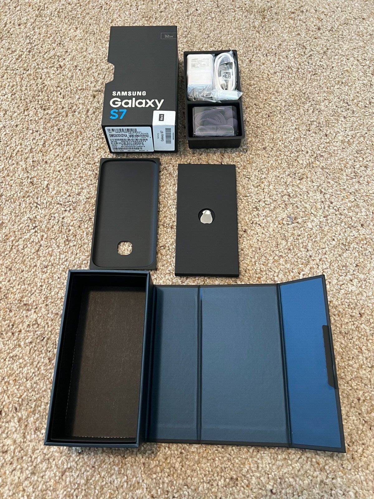 Samsung Galaxy S7 Box only with OEM Accessories Manual and Sim Tool ...