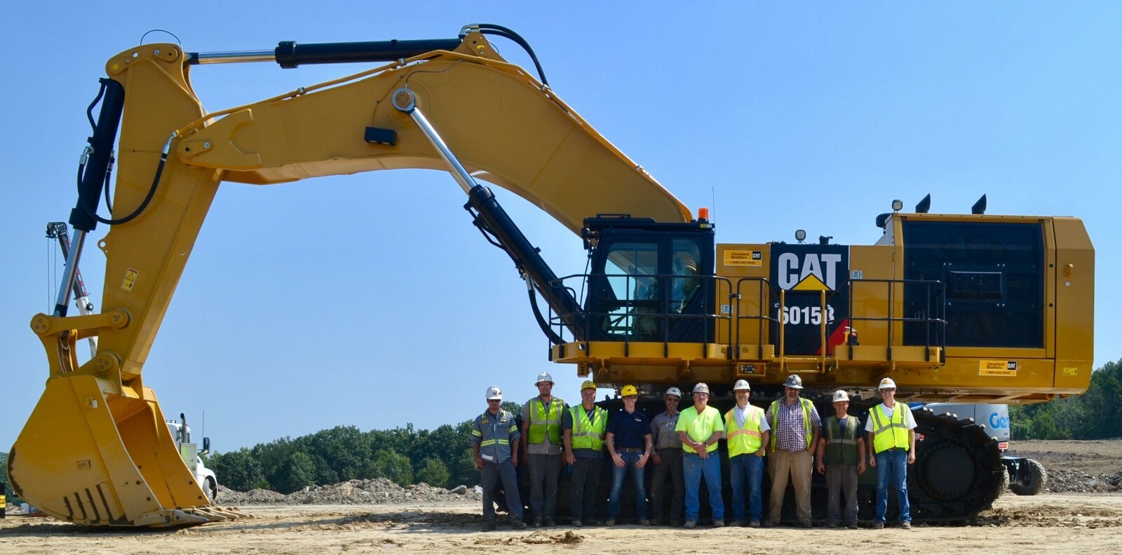 N scale Cat 6015B hydraulic mining shovel equipment 1:160 railroad no ...