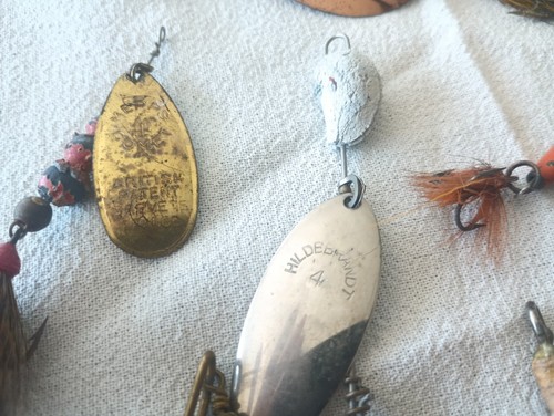 Lot of 18 Vintage Lures Bucktail Spinner~ Musky~Pfluger~Hildebrandt~W T ...
