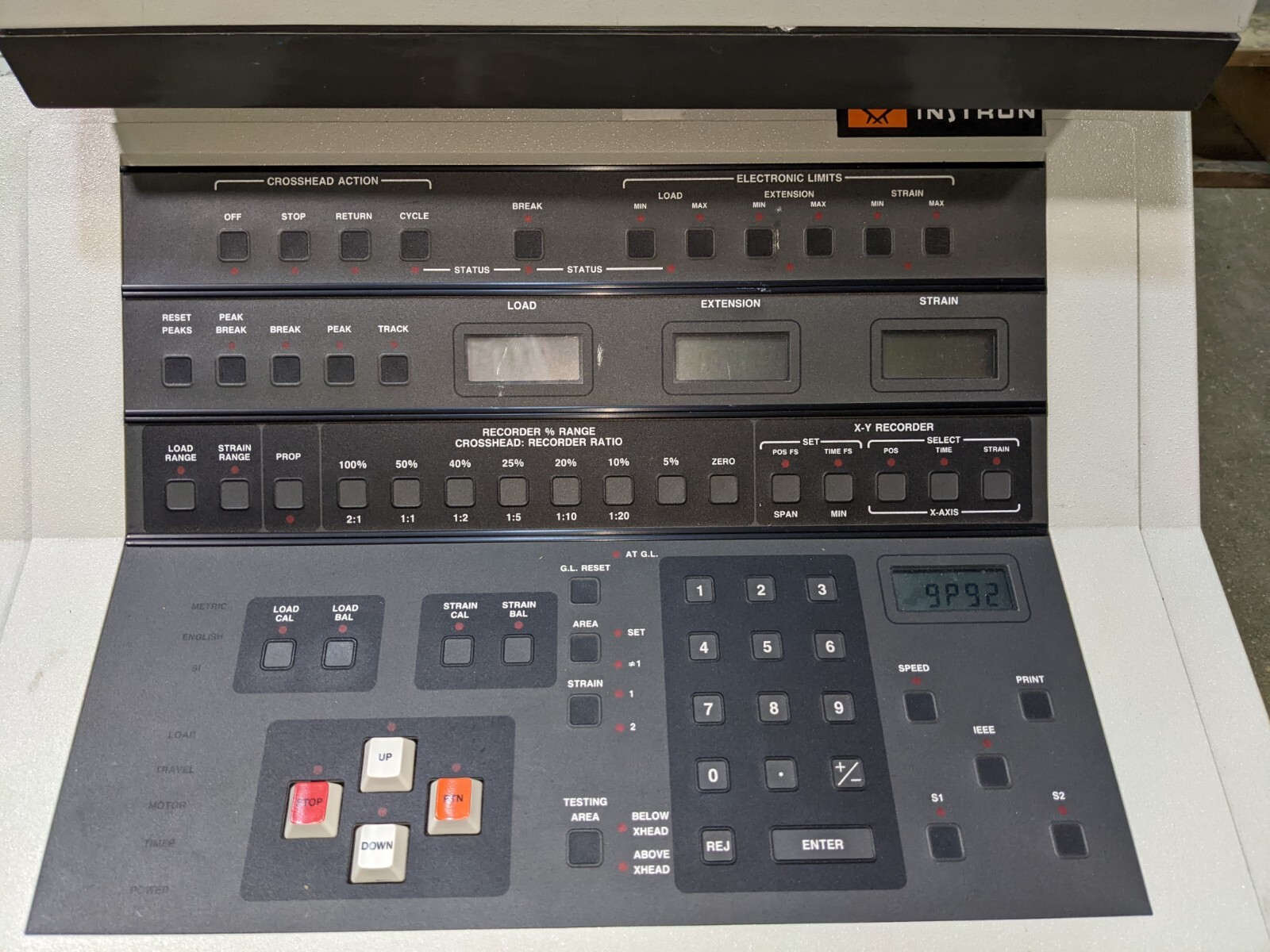 Instron 4201 Tensile Tester, Controller, Printer, 2518-807 100N Static ...