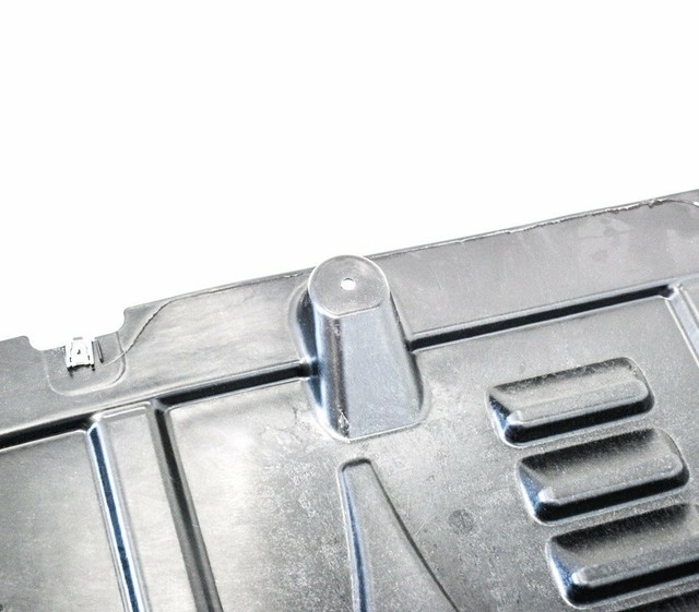 Genuine BMW X3 X4 Rear Left Underbody Panelling 51757213673 for sale ...