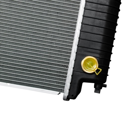 Radiator For 07-10 Freightliner MB Line MT45/ 03-10 MT55 4.3L 5.9L 6.7L ...