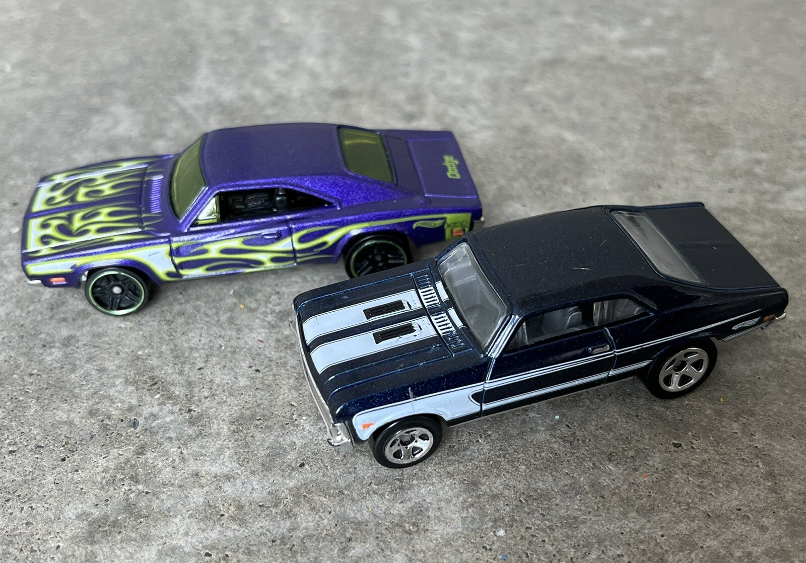 2lbs LOT (24) Hot Wheels Muscle Cars Loose Die Cast 1:64 Mixed All Hot ...