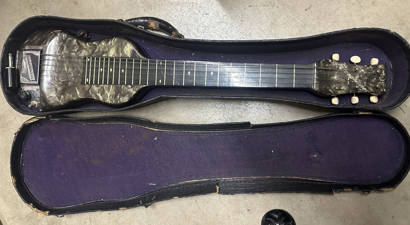 Vintage Bronson Streamliner Lap Steel Guitar USA Pat 2209016 with ...