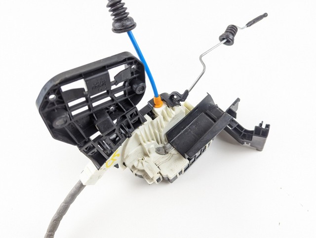 A1667200135 Lock Door Front Left MERCEDES Class GLA 185039 for sale ...