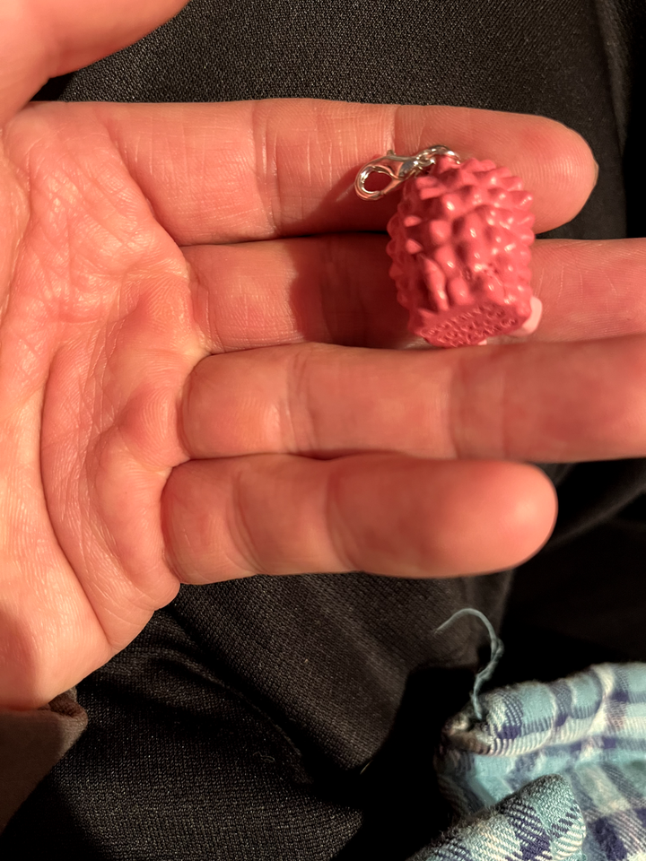 Bandai Sanrio Hello Kitty x Ultraman Pigmon Mini Figure Keychain | eBay