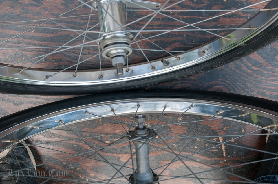 Vintage 24" x 2.125 CWC WHEELS Goodyear G3 Tires Roadmaster Tank ...