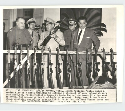 CUBAN National Police SEIZE GUN STRONGHOLD Havana VINTAGE 1958 press ...