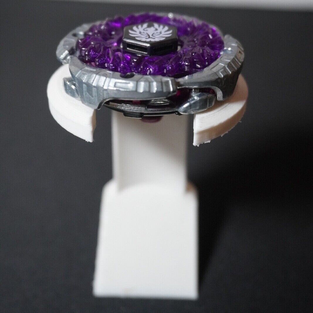 Beyblade Stand - Eddiehh Beyblade x Makernite (WHITE PACK OF 3) | eBay