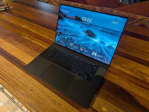 Dell XPS 17 9100 laptop, i7-10875H CPU, 32GB RAM, 1TB SSD, 4k ...