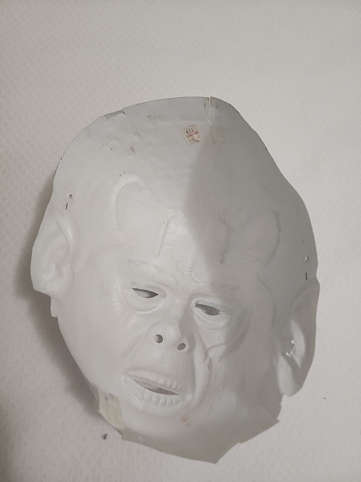 vintage 1960's TOPSTONE male vampire plastic Halloween Mask Monsters ...