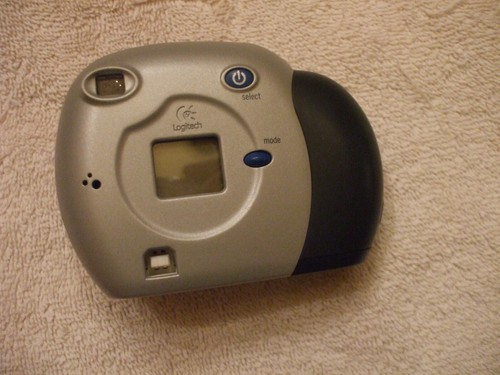 Logitech Clicksmart 310- Digital Webcam Camera with stand | eBay