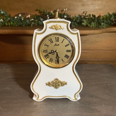 Vintage Azam Russia Wind Up Plastic Mantle/Desk Clock 1960's ~ Works!~ | eBay
