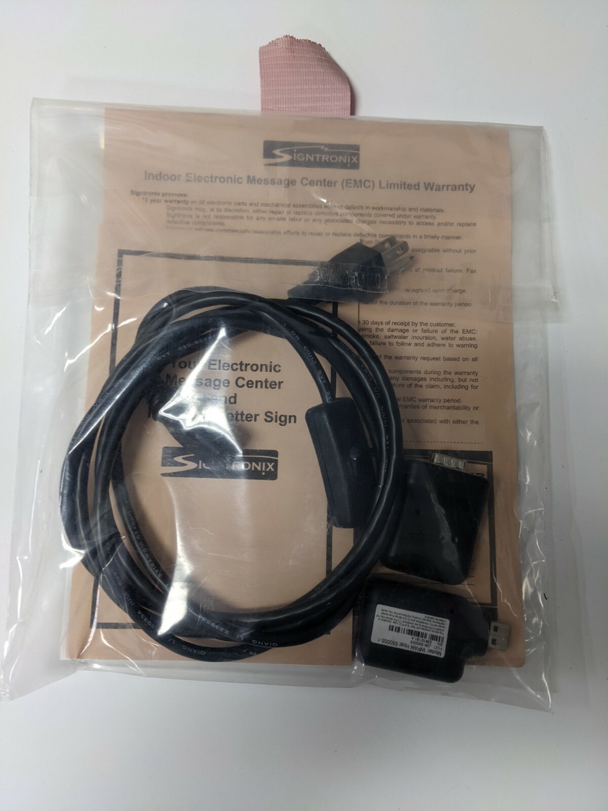 SignTronix Model P-LED-40-SX 16x80 LEDS Measures 10" Tall by 40" Long ...