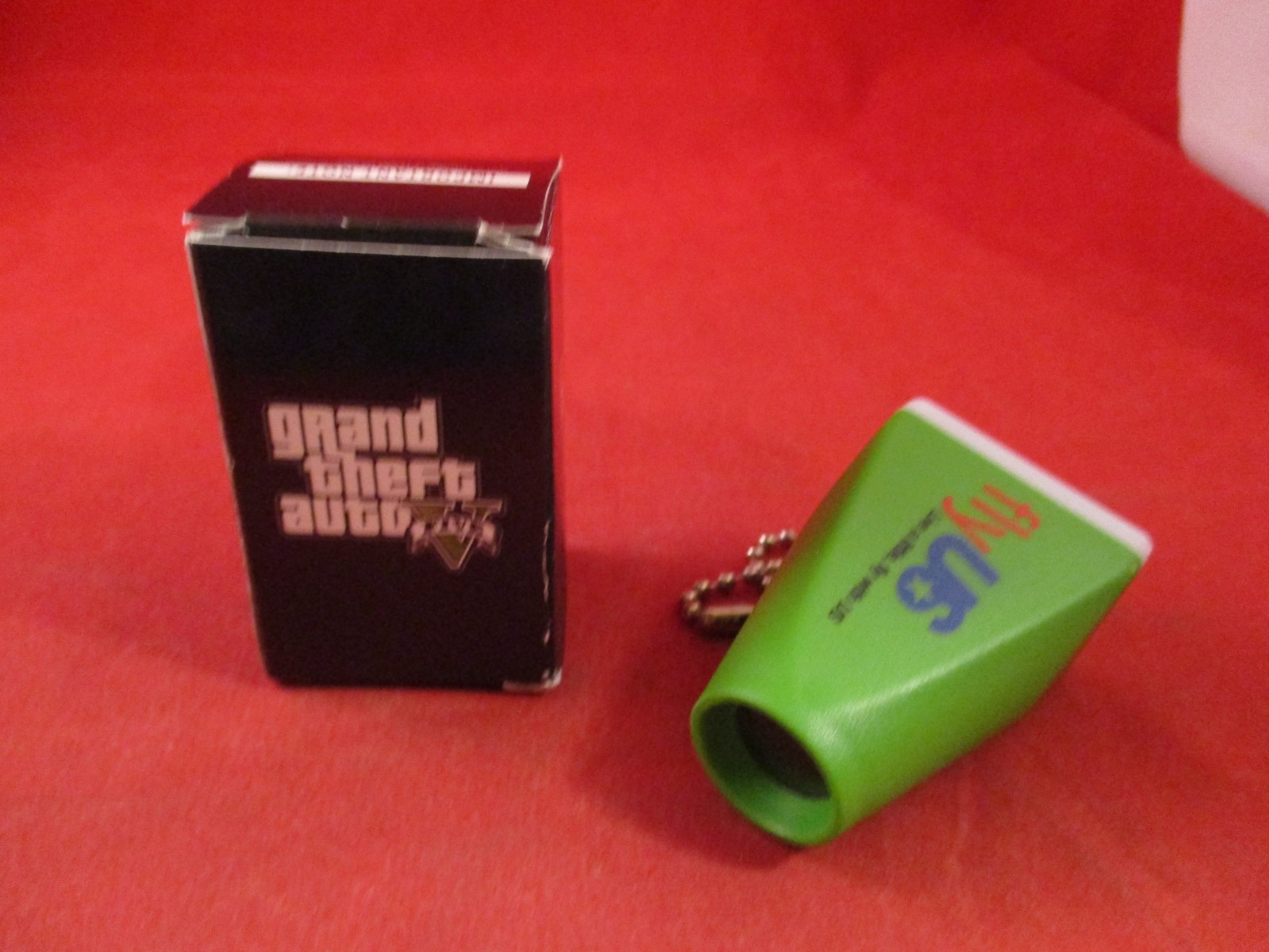 Grand Theft Auto V Promo Green Viewfinder Grapeseed Keychain Rockstar w ...