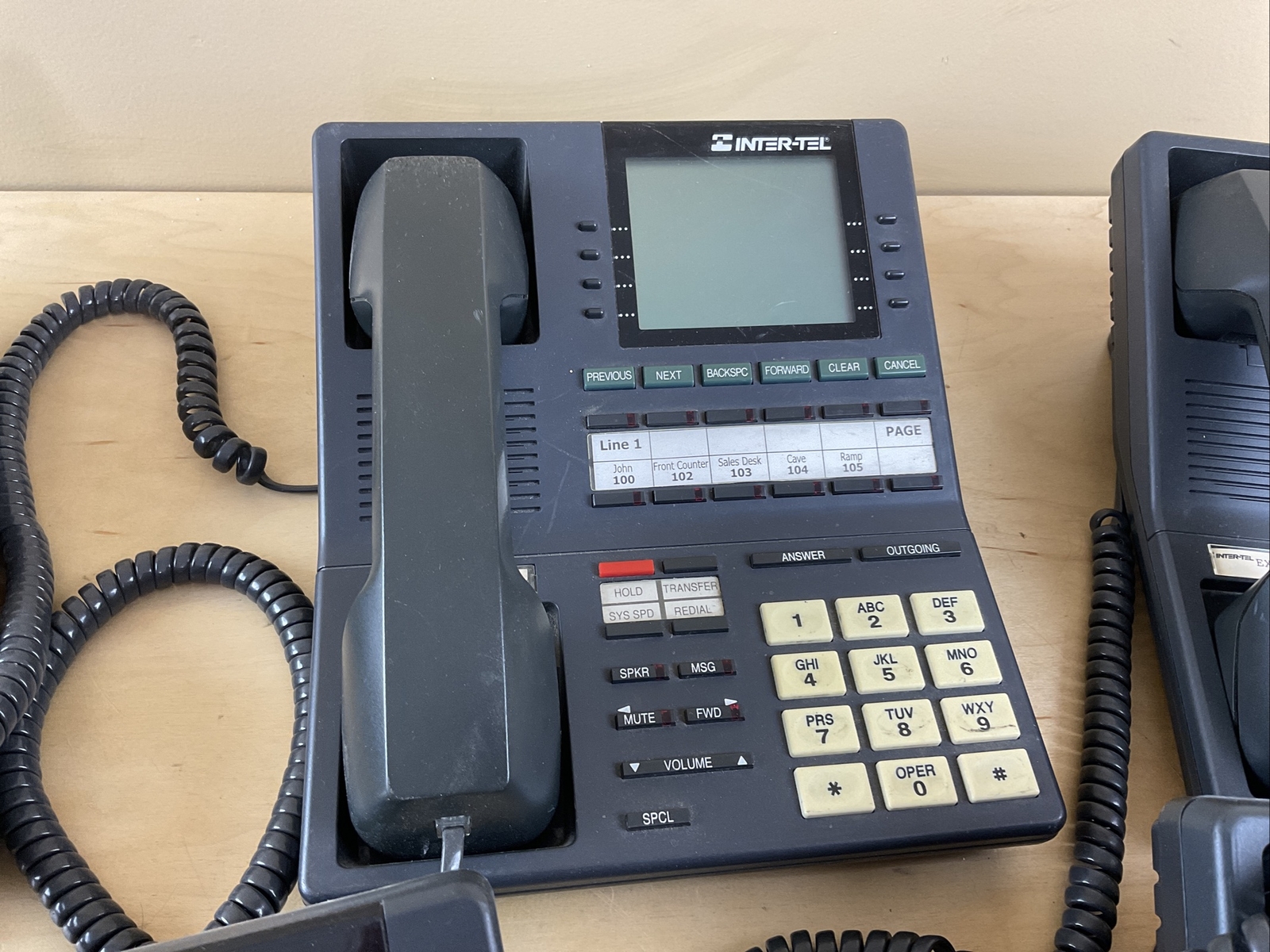 LOT of 5 Used Inter-Tel Axxess 550.4100 Large Display Speaker Phone AS ...