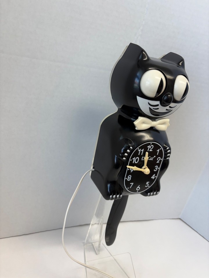 Restored vintage electric kit cat clock D8 w/logo 80’s Felix | eBay