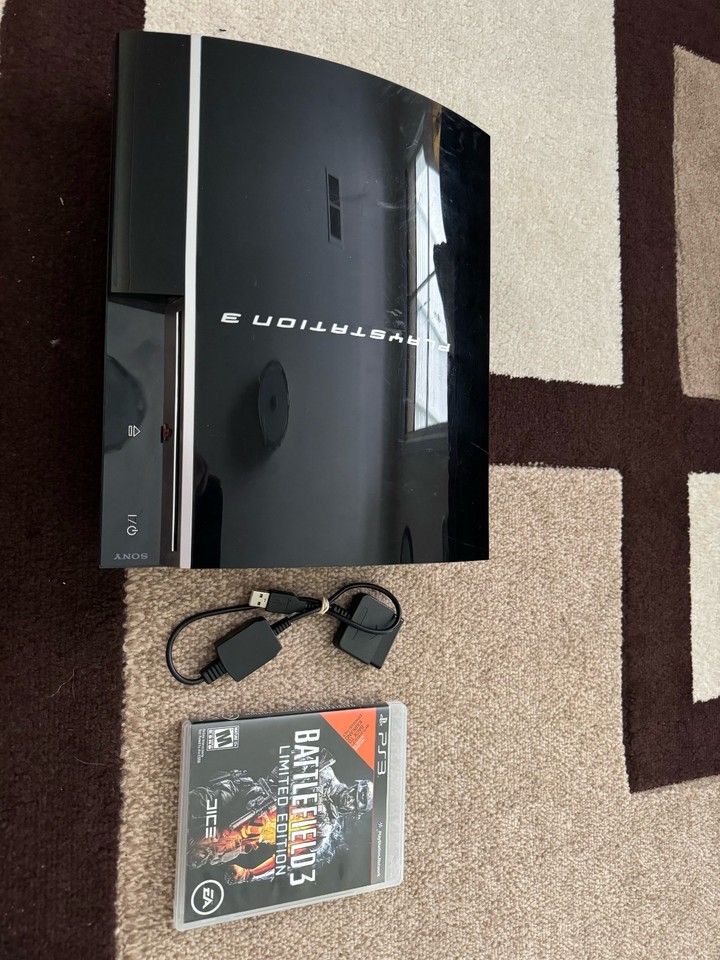 Sony PlayStation 3 PS3 Fat Console 80GB CECHK01 with Battlefield and ...