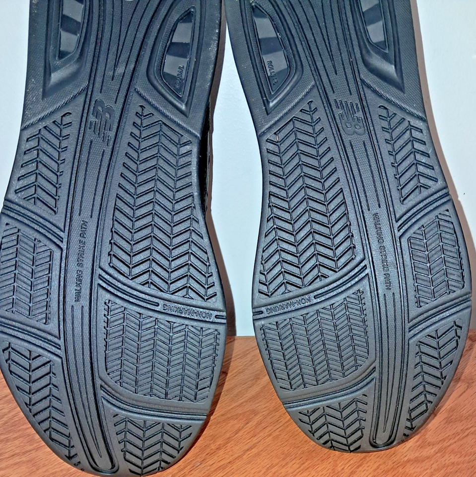 New Balance 928v3 Black Hook & Loop Closure Walking Rollbar Comfort ...