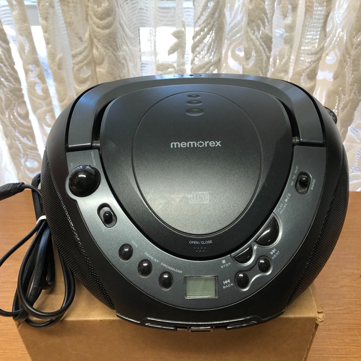 Memorex Cd Boombox Mp8806