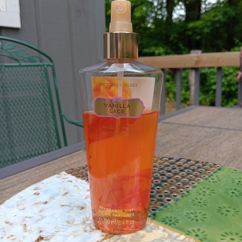 VICTORIA'S SECRET VANILLA LACE FRAGRANCE MIST - PARTIAL BOTTLE | eBay