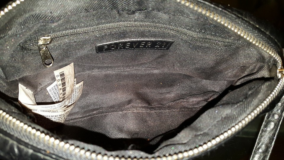 Forever 21 purse pebbled leather design 3 compartments zipper ...