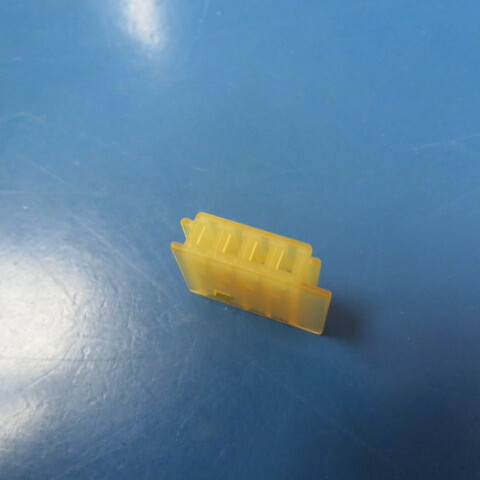 Delphi 12045813 Qty of 100 per Lot Connector 4-way 1204 5813 | eBay