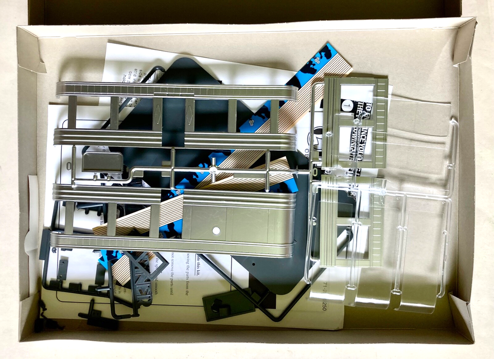 Lionel O Scale Big L Diner Building Kit 6-12952 Open Box Complete | eBay