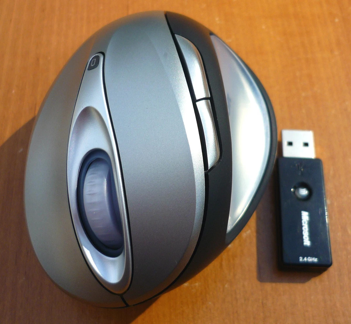 Microsoft Wireless Mouse 7000