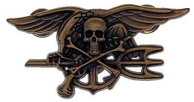 Skull Bones US Navy SEALS Special Warfare SEAL Team Trident Insignia AG ...
