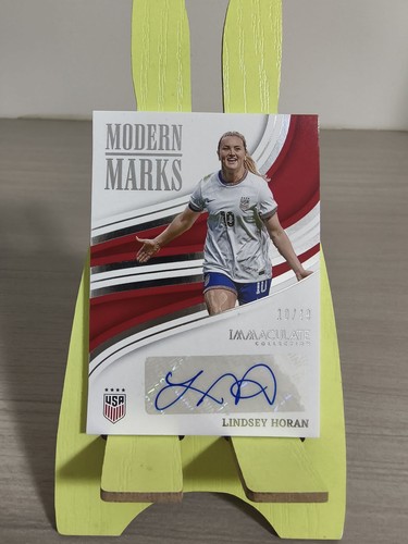Lindsey Horan 2023-24 Panini Immaculate Modern Marks Auto 10/49(Number ...