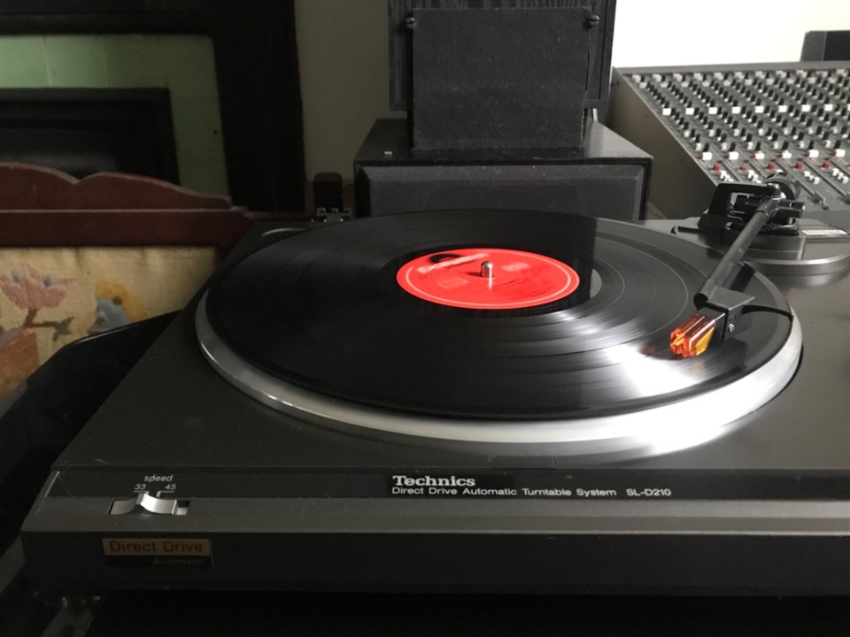Technics SL-D210 Direct Drive Turntable & Technics EPS27 CS Stylus ...