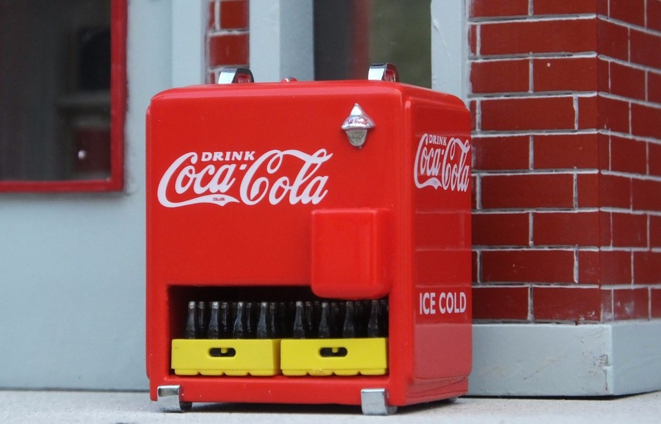 Premium Danbury Mint Coca Cola Cooler Chest Diecast 1/24 Scale G ...