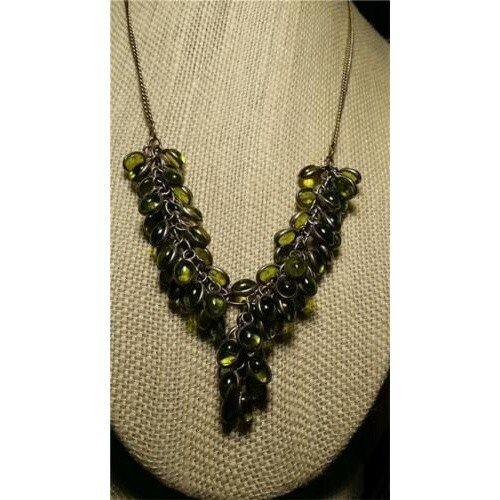 Vintage NECKLACE GREEN BEZEL Grape Cluster Small Glas… - Gem