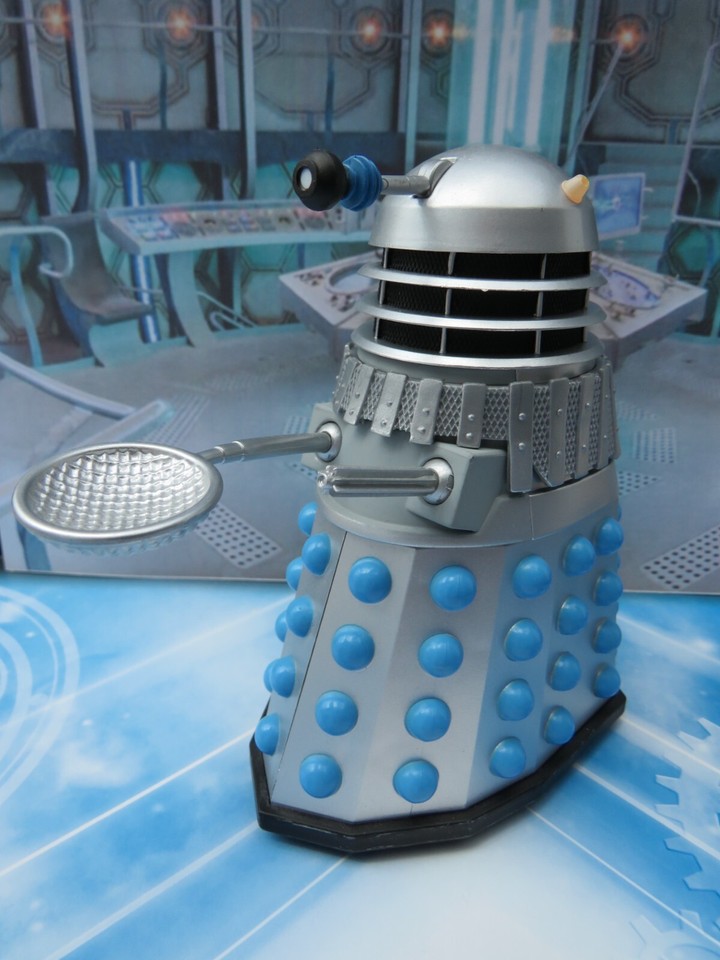 DOCTOR WHO FIGURE *DALEK with BABY MUTANT CARRYING DEVICE* POWER OF THE ...