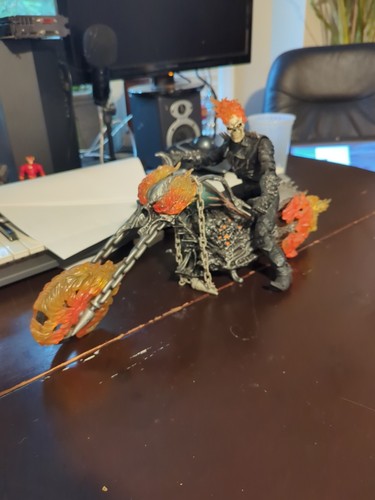 Marvel Legends Ultimate 12" Johnny Blaze Ghost Rider Flame Motorcycle ...