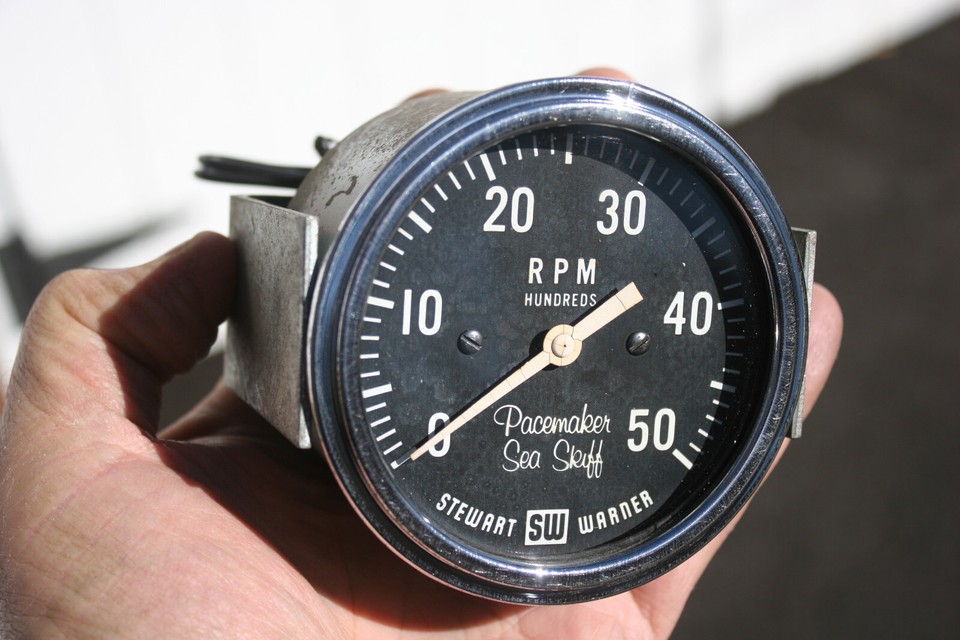 Stewart Warner Vintage 5,000 RPM 5K 3 3/8" Tachometer Pacemaker Sea ...