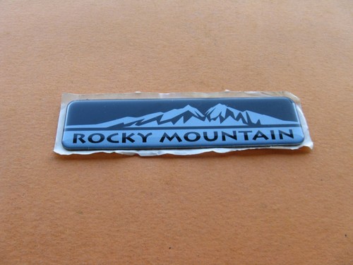 Jeep Wrangler Cherokee Patriot Compass Liberty Rocky Mountain Emblem ...
