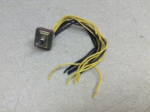 Nikkai S-42 Toggle Switch 25/9 A 125/250 VAC S42 (TSC) | eBay