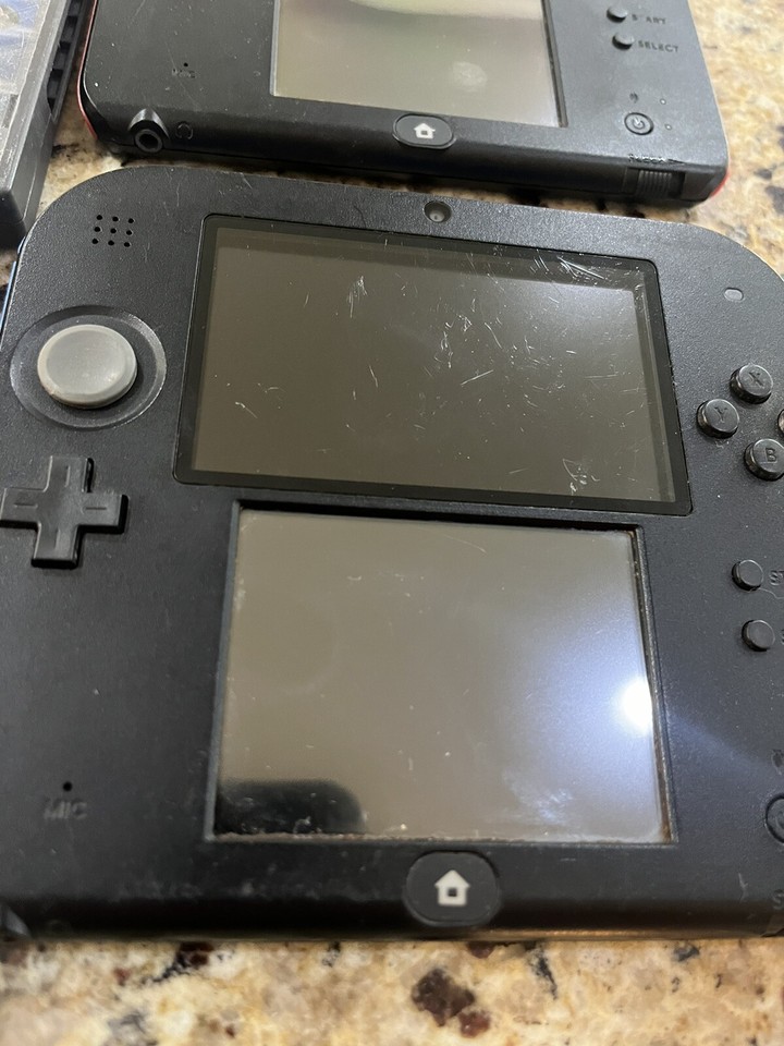 Nintendo 2DS Lot Of 2- Console Bundle w/ Charger + 8 Games | eBay