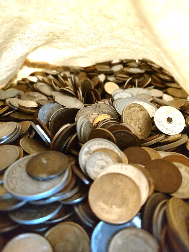 Lot of Vintage Foreign Coins 5 pounds - Good Mix of 500+ coins! | eBay
