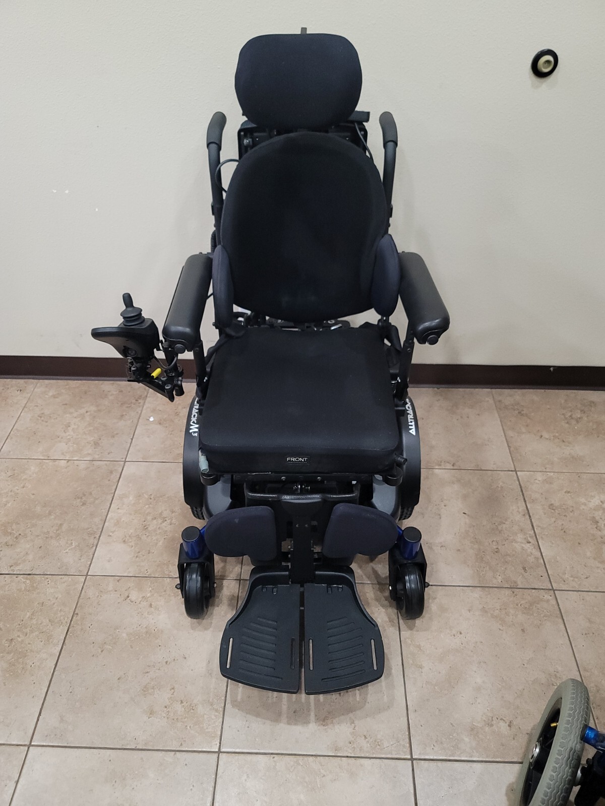 AMY ALLTRACK M3 WHEELCHAIR,WITH TILT,RECLINE, LEG FOR SMALL ADULT 16 ...