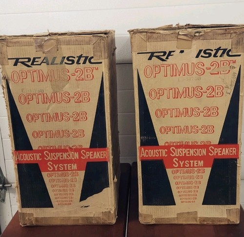 Pair of Realistic Optimus-2B Acoustic Suspension Floor Speakers W ...