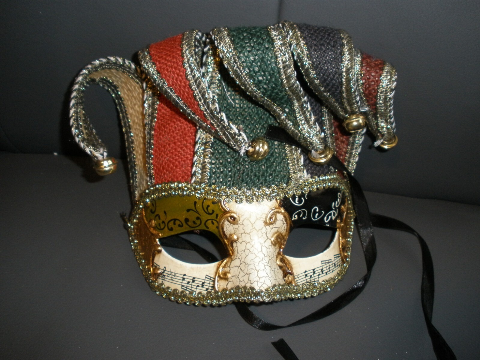 Masquerade Mask Jester - Gem
