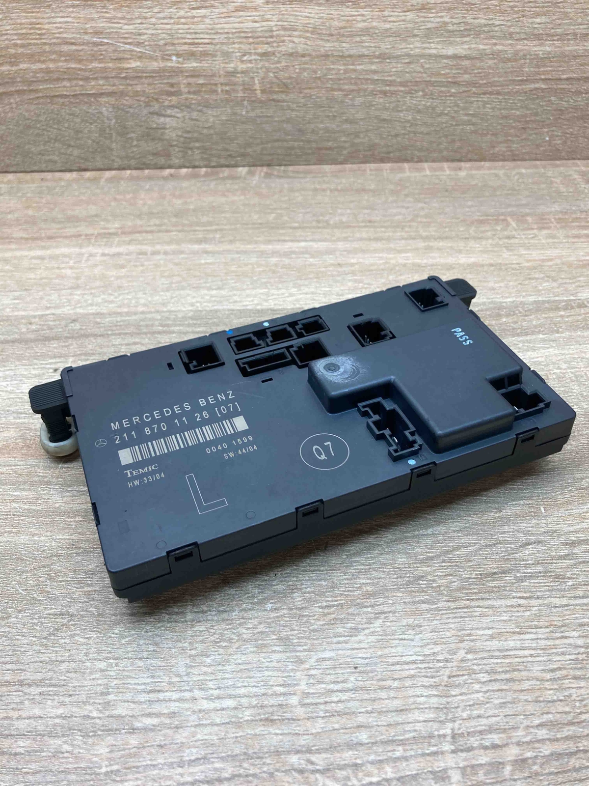 2118701126 0040159 Temic Mercedes Benz W211 Left Module Door ECU ...