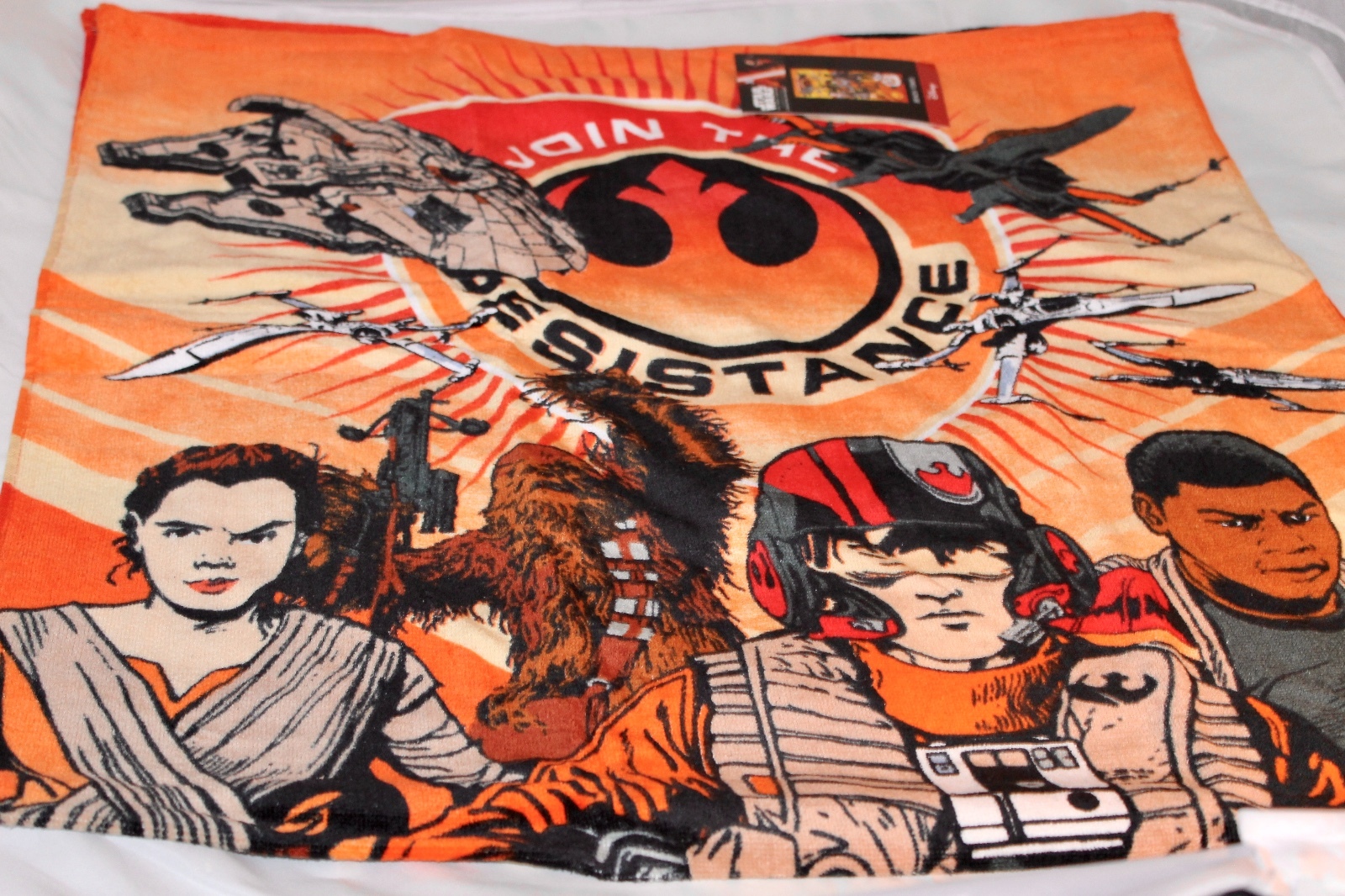 New with Tags Disney Star Wars The Force Awakens Beach Towel Below $29. ...