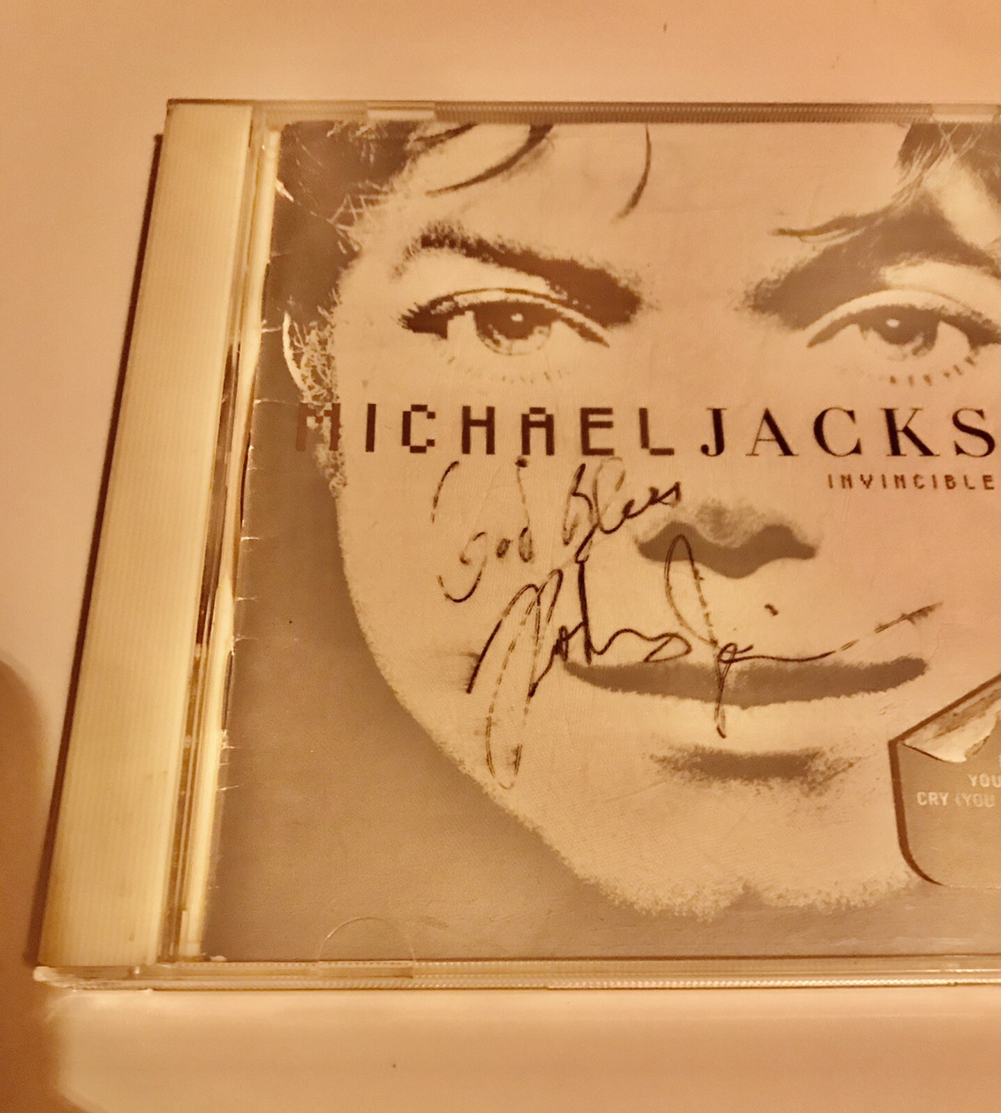 Michael Jackson CD Invincible Autographed by Chris Tucker&Rodney ...
