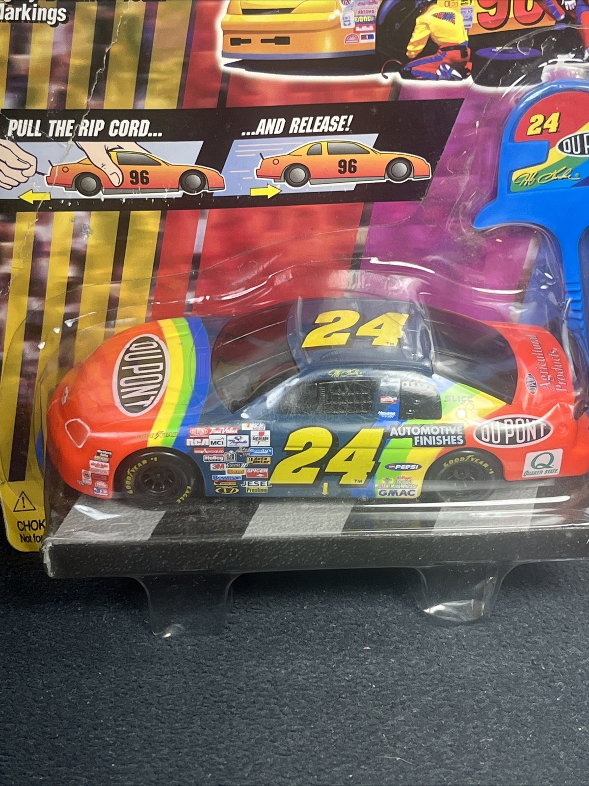 Jeff Gordon #24 NASCAR Dupont Rainbow 1 32 Rip Cord Racer Car 1997 Toy ...