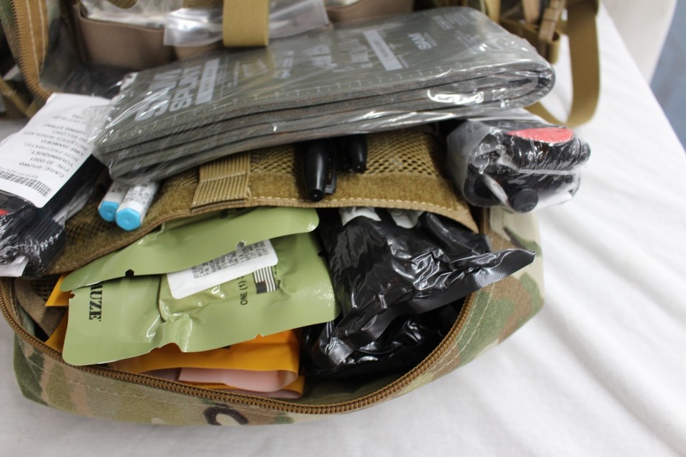 US ARMY COMBAT LIFE SAVER BAG MULTICAM OCP CLS FIRST AID KIT STOCKED | eBay